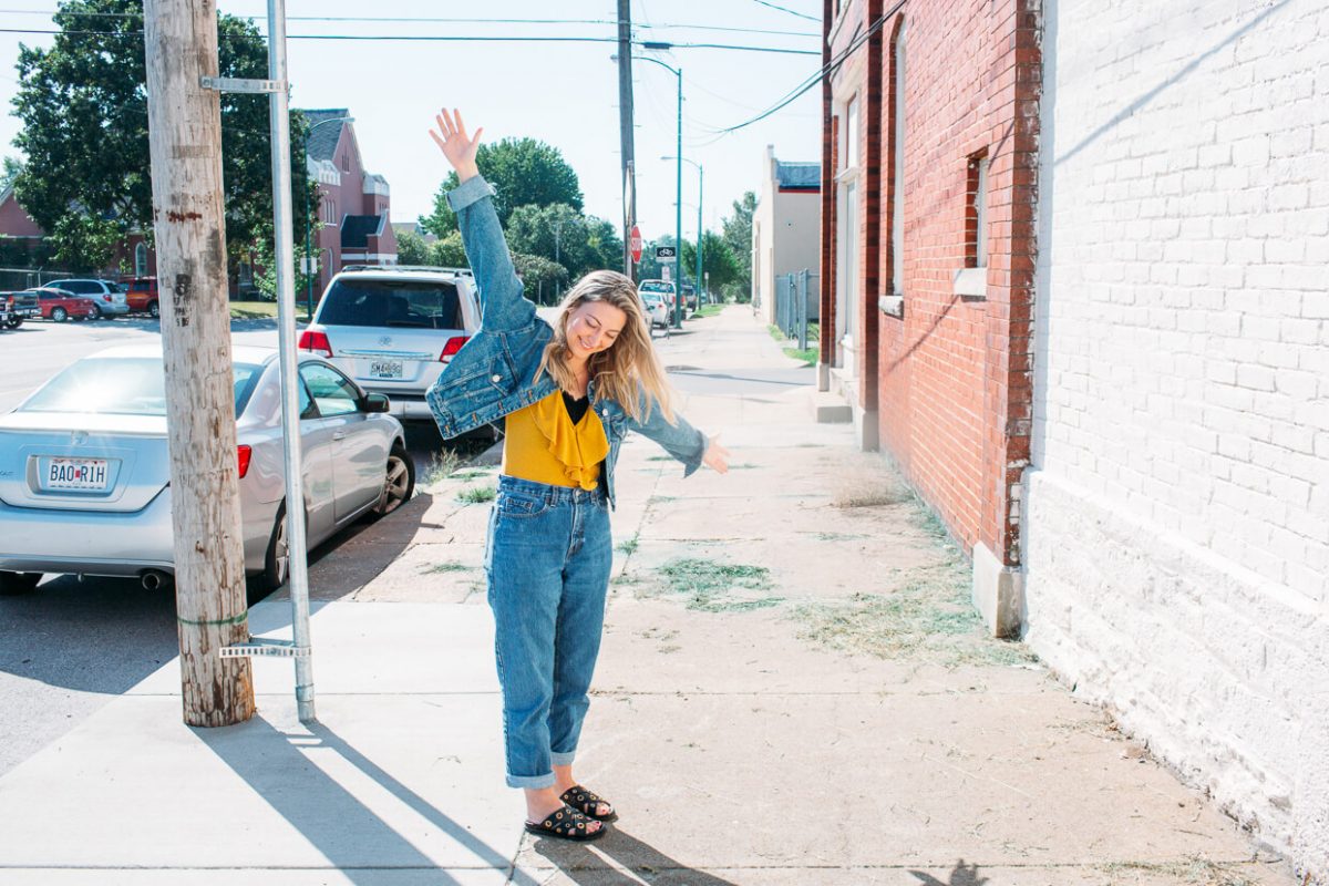 How to Shoot Photos in Direct Sunlight - A Color Story